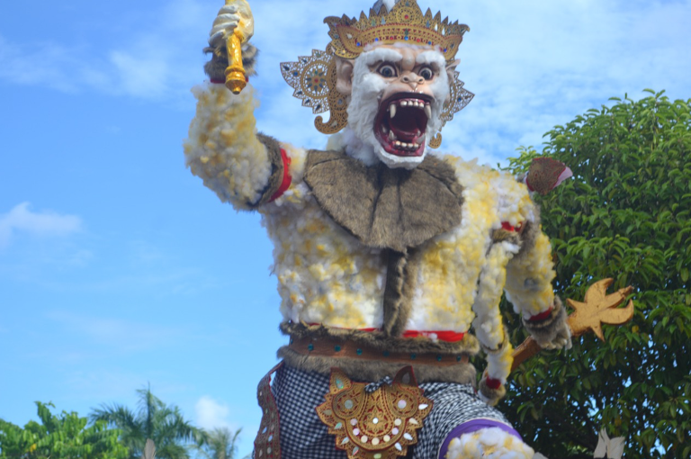Sejarah dan Cerita Singkat Wayang Hanoman, Kera Sakti - Slingadigital.com